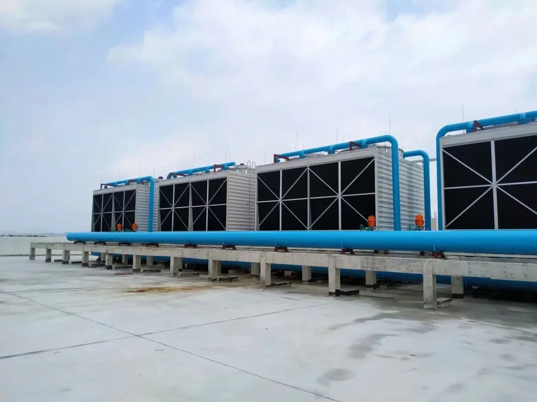 Can we save energy by having centralised chilled water system?