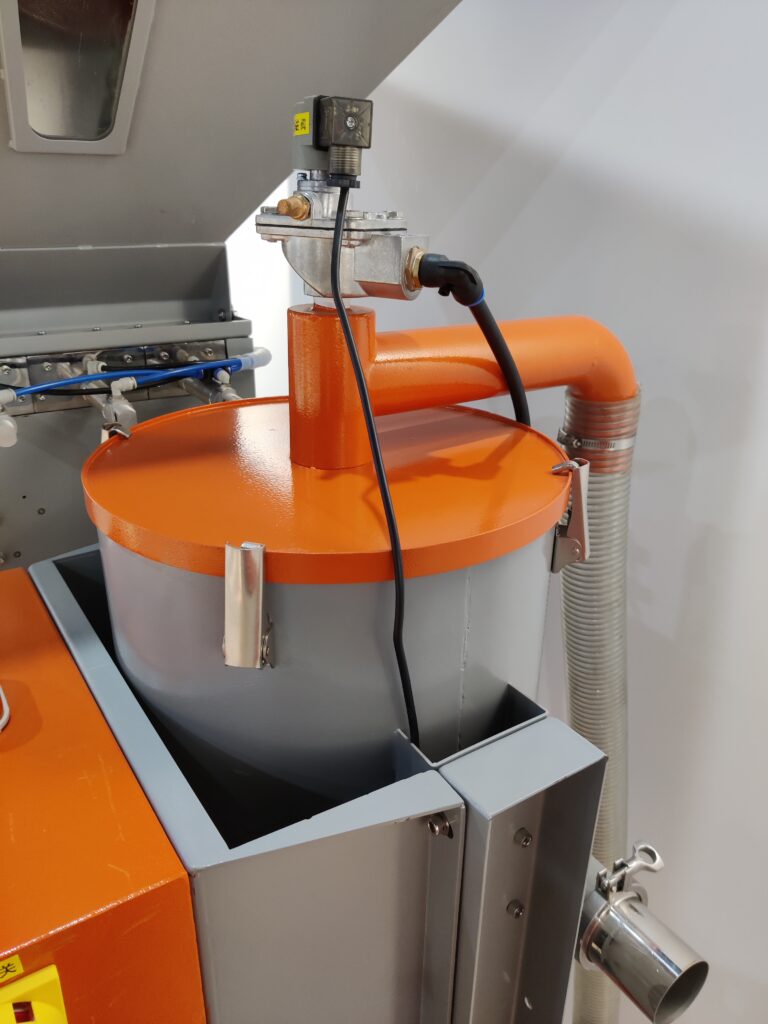 For plastic manufacturing 900G Auto Hopper Loader Split Type